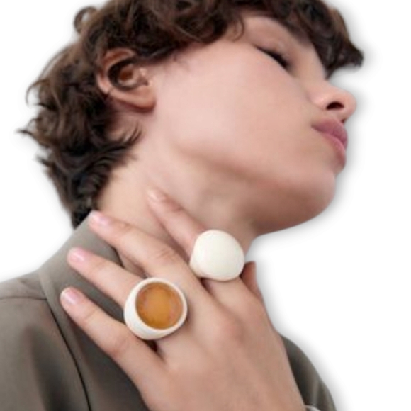 Zara | Jewelry | Zara Pack Of Resin Rings | Poshmark